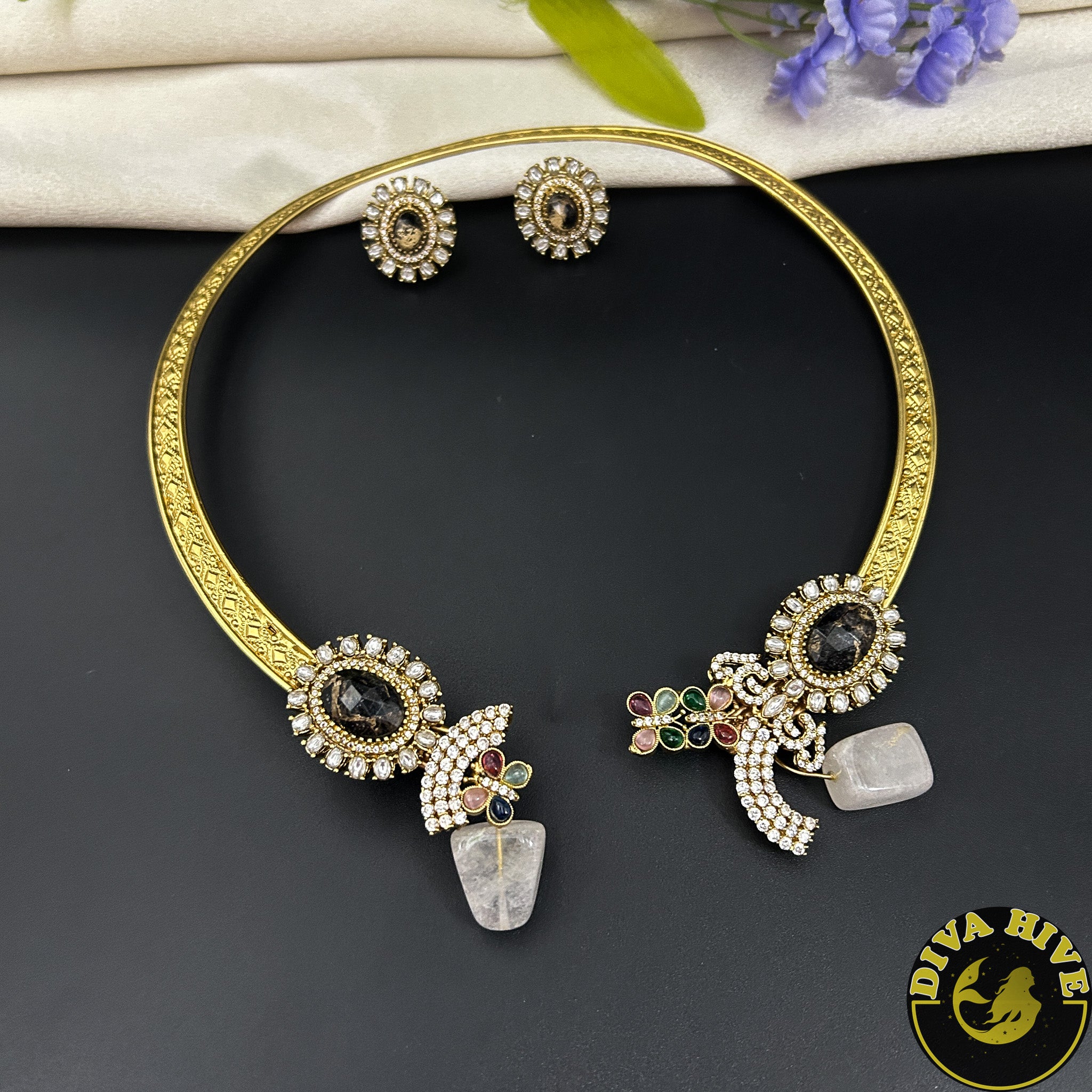 Sitara Trendy Contemporary Hasli – DivaHive